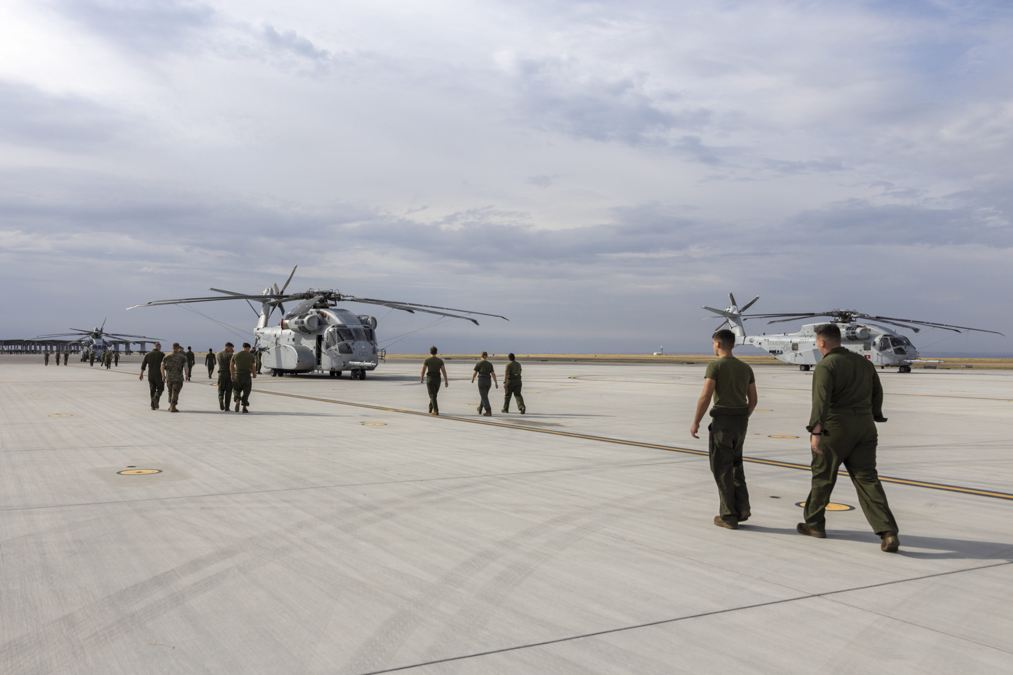 Adding Rotorcraft Lift to the German Defense Forces: The Case for the ...